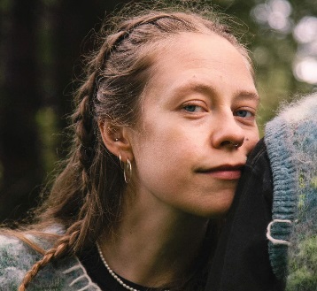 ANNA B SAVAGE + DAUDI MATSIKO